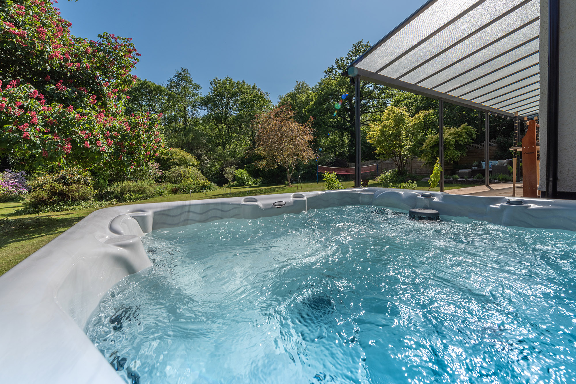 Babblebrook: Holiday House In Devon For 10 With Hot Tub | Sleeps 12