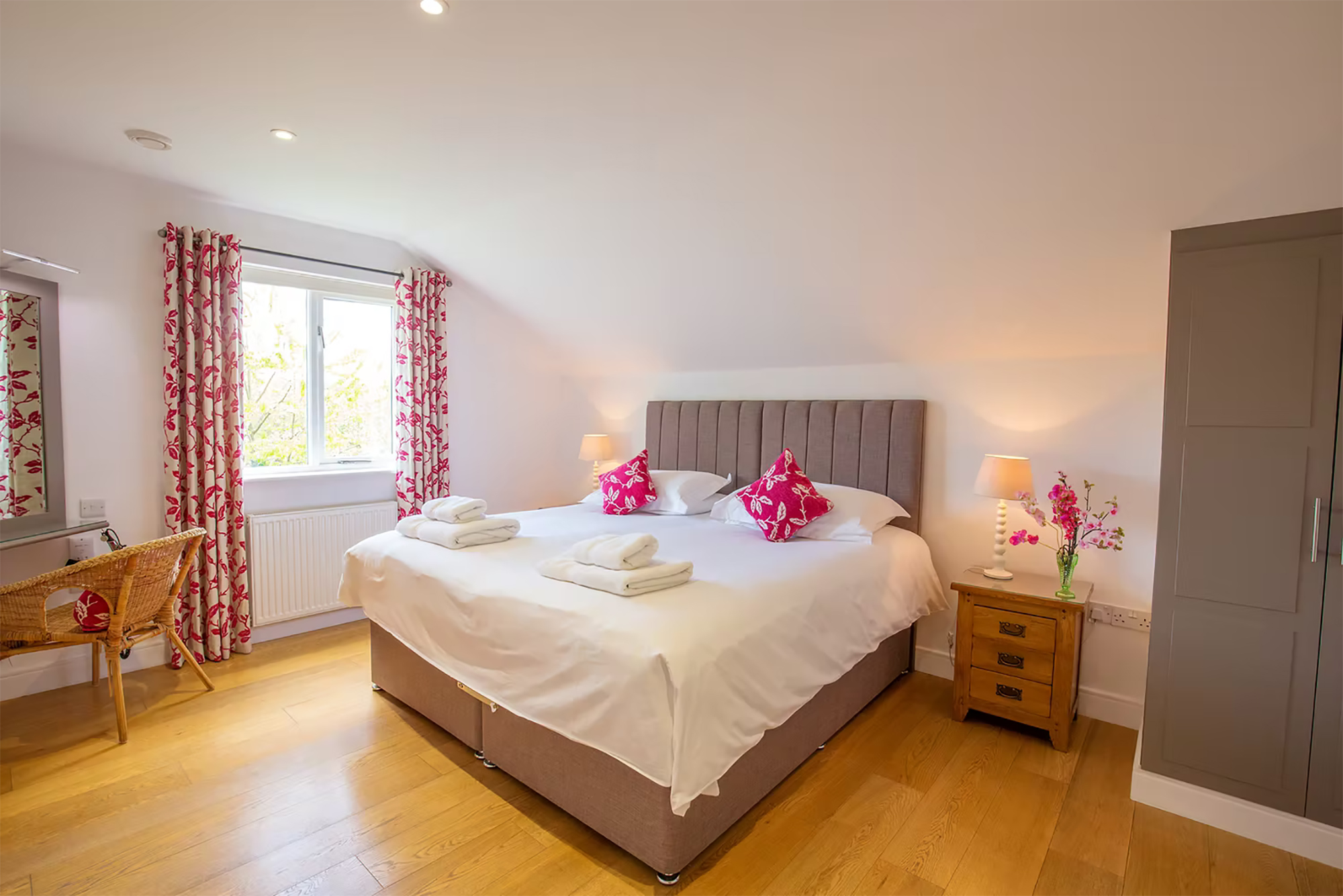 Gallery - Ham Bottom | Somerset. | Sleeps 12