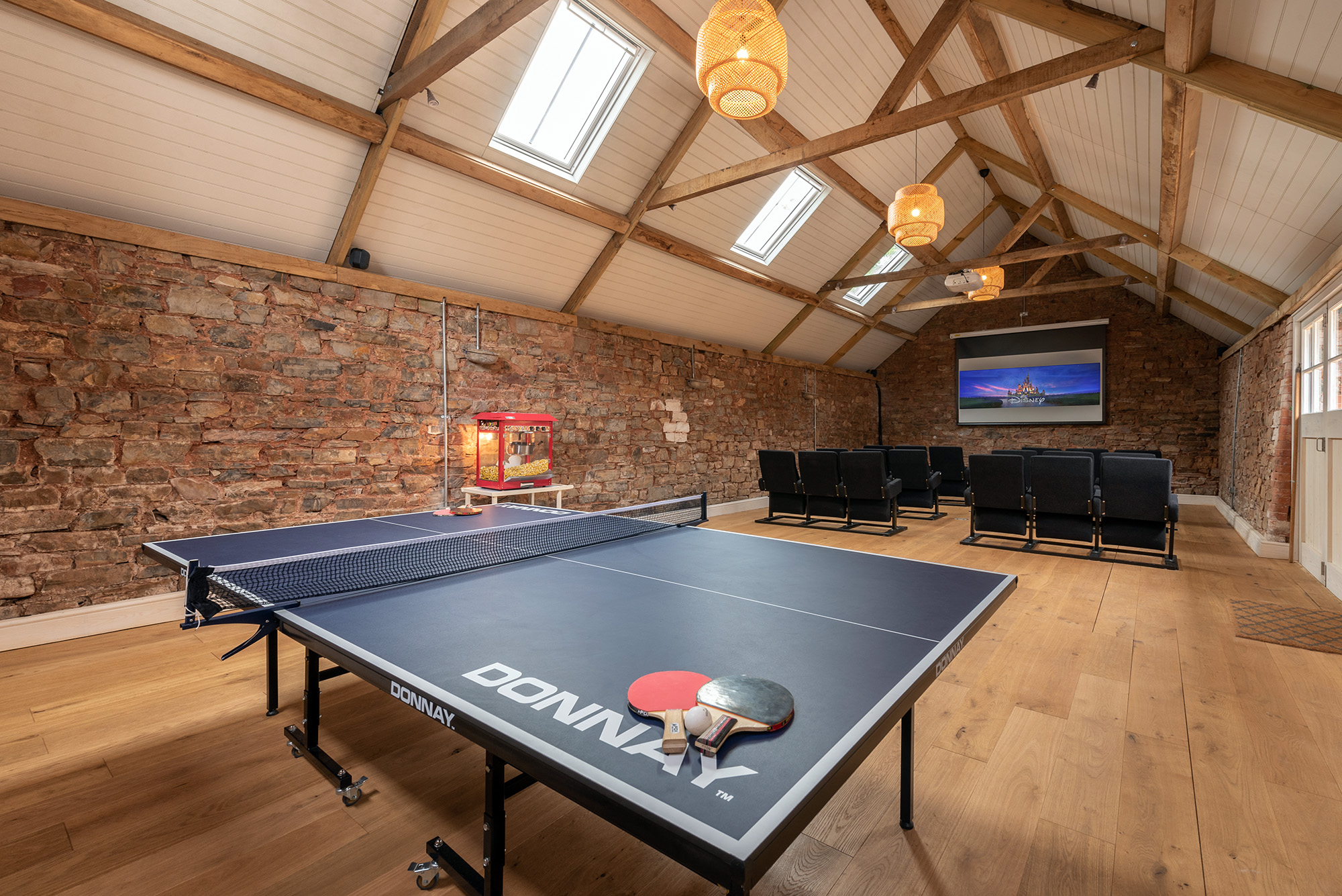 Berry House: Country House With Pool Sleeping 16 | Sleeps 12