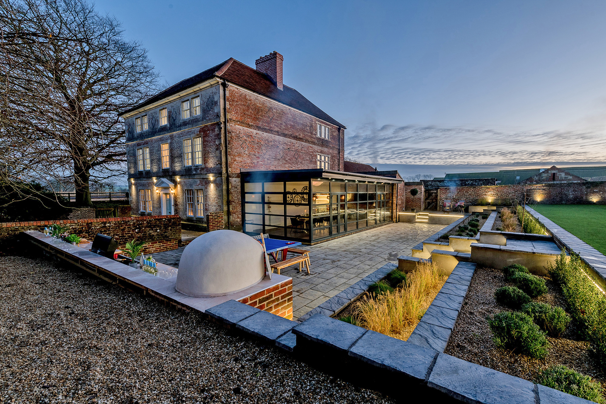 Holiday accommodation sleeping 8 - 30 - self catering, cottages, dog ...