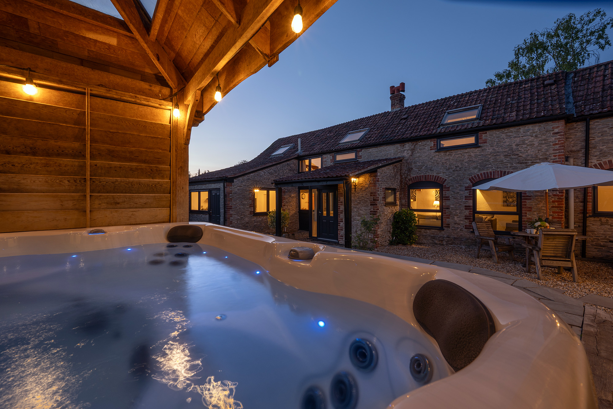 Facts A-Z - 💗 WILLOWHAYES | Somerset | Happy Hen Do