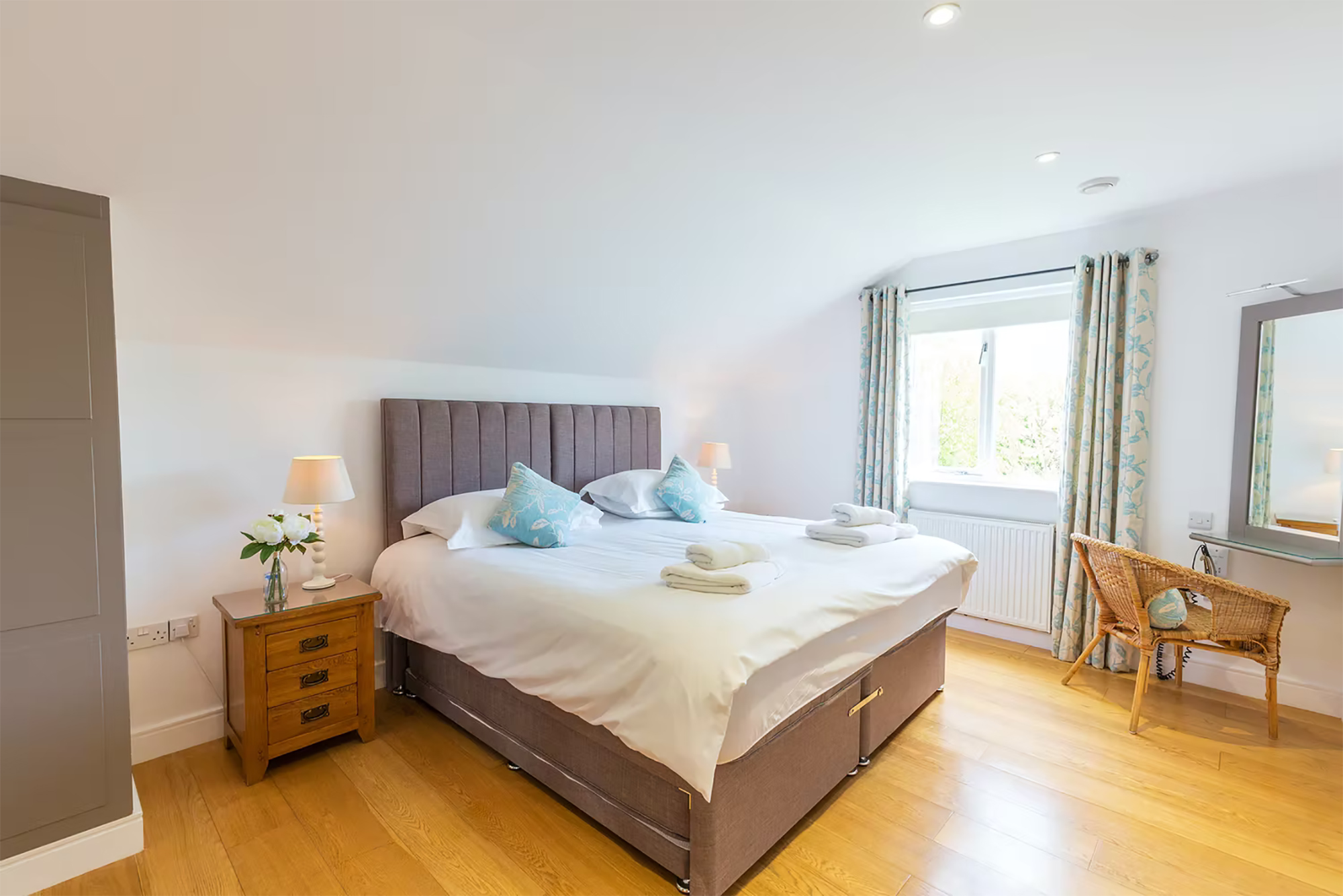 Gallery - Ham Bottom | Somerset. | Sleeps 12